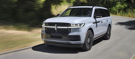 The All New 2025 Lincoln Navigator Large Luxury Vehicle