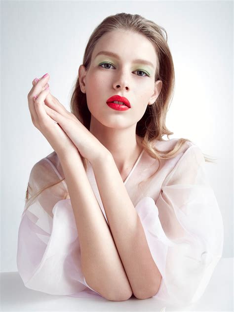 Fleur De Peau Sofia Mechetner By Camilla Akrans For Dior 14 Spring Summer 2016 Visual