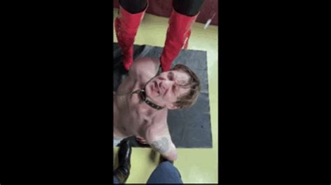 A174 Goddesses Julia Bertie And Ava Are Filming On An Iphone Well Gob