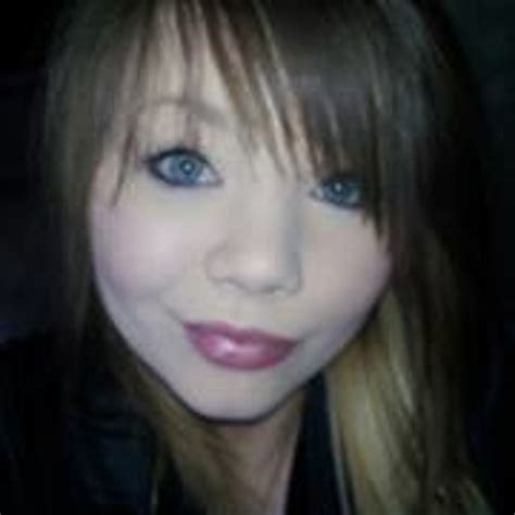 Stream Roxanne Lee 2 Music Listen To Songs Albums Playlists For