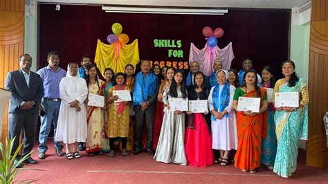 Nepal Tailoring And Beautician Students Graduate Nepal Tailoring And Beautician Students Graduate