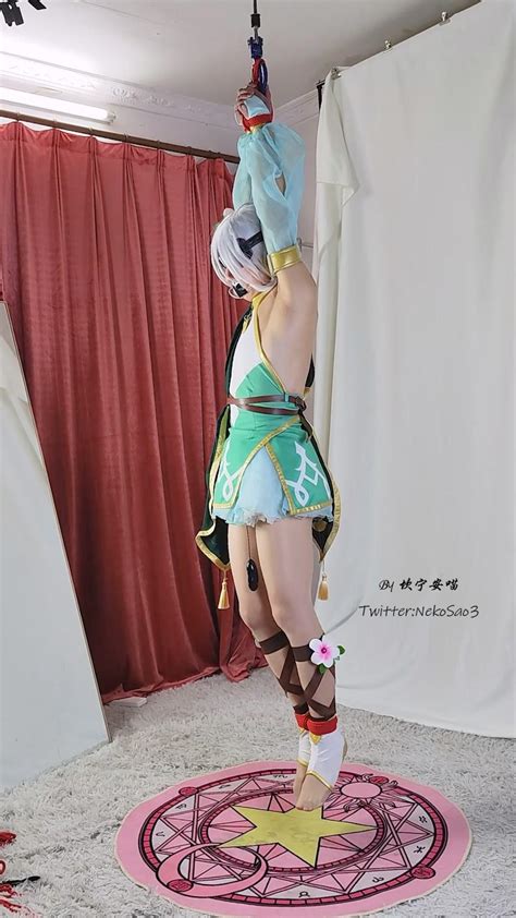 Cos捆绑 Sexy Media Girls On