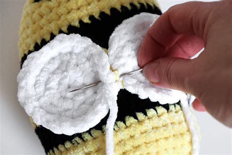 Háčkovaná Včelka Jednoduše Stoklasa Návody Zdarma