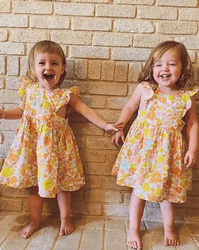 20 Cute First Day Of School Outfits For Kindergarten Girls