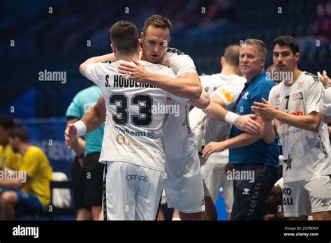 Oslo Norway 19th Jan 2025 Samuel Hoddersen 33 And Andrew Donlin Of Usa Seen During The