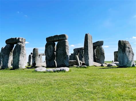 Premium Photo Stonehenge Prehistoric Stone Circle Monument