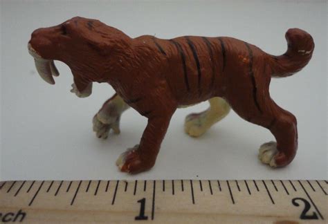 Saber Tooth Tiger Safari Ltd Pvc Figure 3892446477