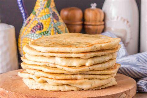 Easy Homemade Flatbread Recipe With Yeast Hostess At Heart