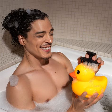 Scalp Massager And Scrubber The Scalp Buffer Manscaped Us