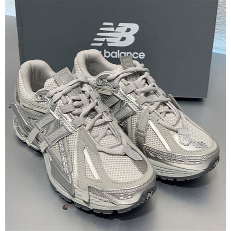 New Balance 1906a Nb M1906ag Silver Greyของแท้100 Shopee Thailand