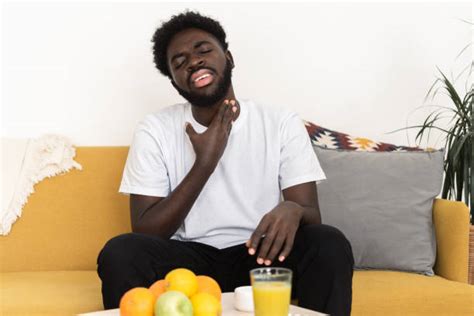 What Are The Symptoms Of Hyperthyroidism