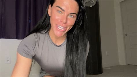 Knocking Your Girlfriend Out With My Ass And Scissorhold Temptress Lexa Clips4sale