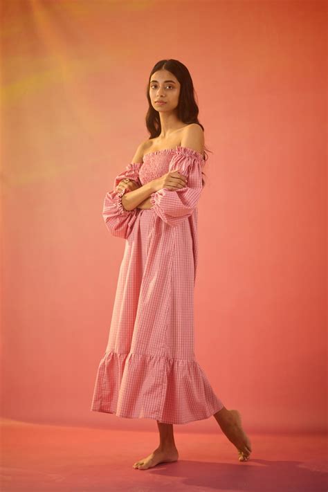 Ruby Flare Dress Knotted