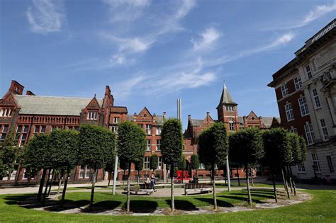 Applied Mathematics Bsc Hons Courses University Of Liverpool