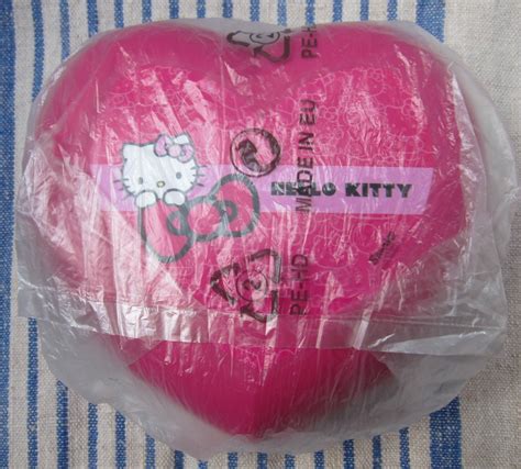 Tupperware Babuska Hjärta Hello Kitty Inplastad Köp På Tradera 634082825