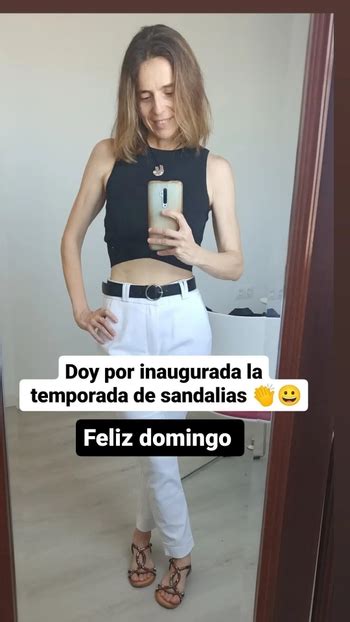 Arola Poch Feet Aznudefeet