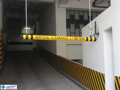 Vertical Clearance Parking Lot Entrance Directional And Wayfinding Signs