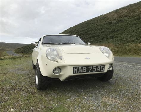 Mini Marcos Owners Club