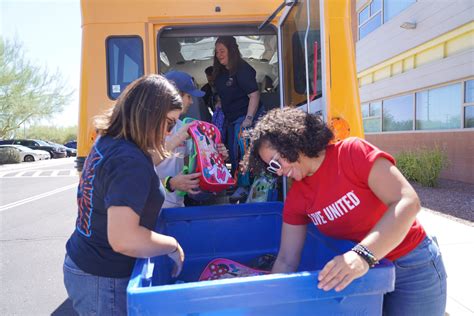 Giving Never Gives Up Valley Of The Sun United Way