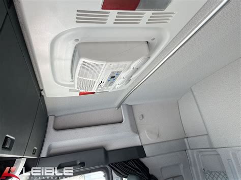 Man Tgx 18 480 4x2bls Xlx Standklima 412 Tkm Top For Sale Tractor