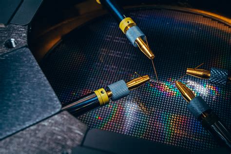 Semiconductor Device Physics Laboratory Kai