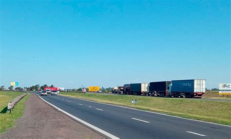 Siniestro Fatal En La Autopista Rosario Córdoba