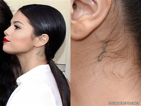 Selena Gomezs Tattoos