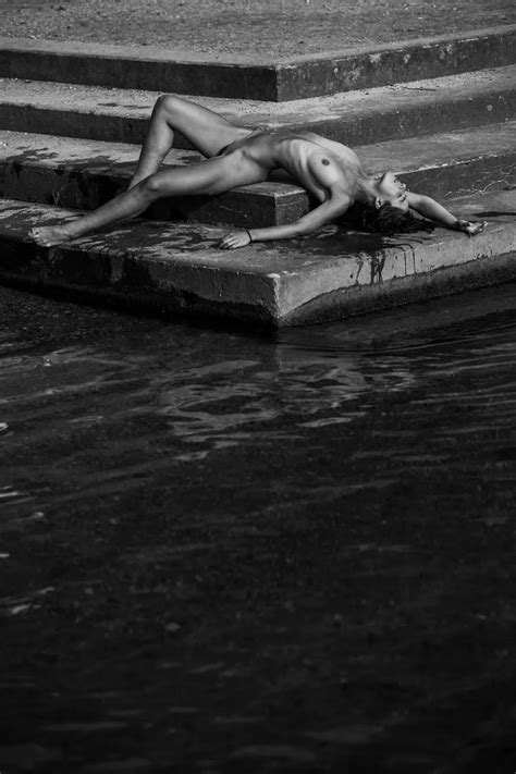 Do You Like The View When I Lean Back Nudes Ribcage Nude Picsorg