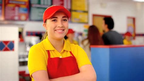Los Pollos Hermanos Employee