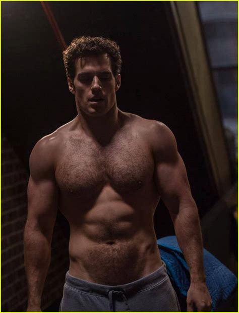 Henry Cavill Goes Shirtless For Workout Progress Photo Photo 3569616