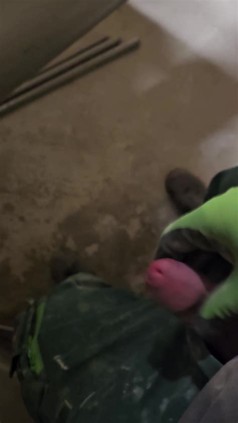 Farmer Wanking In Es And Boots