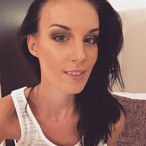 Experten Om Dömda Bedragaren Bloggaren Catrin Hedlund