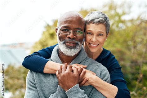 Foto De Portrait Hug And Senior Couple With Love Interracial And