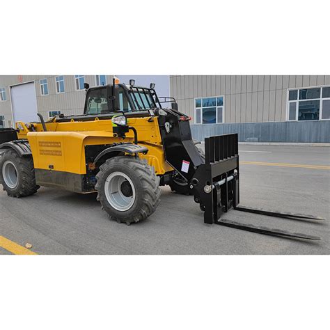 Compact Advanced Boom Telehandler For Tight Spaces And Heavy Lifting