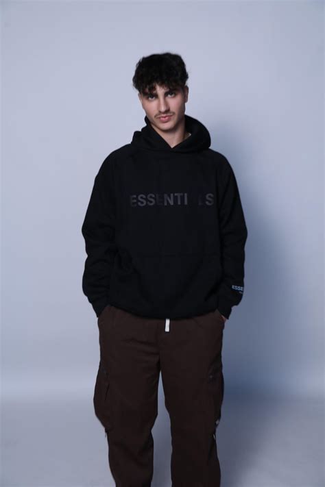 Noam Azriel Image Models