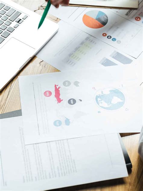 Bayesian Estimation Of Rank And Hank Business Cycle Models Course