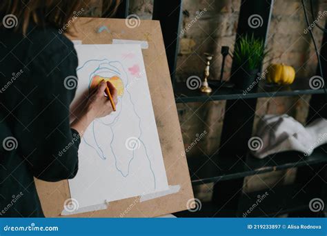 A Master Class In Drawing Portraits In The Style Of Doodle Drawing