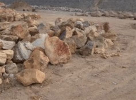 Palm Springs Gold Whitewater Rock And Supply Co