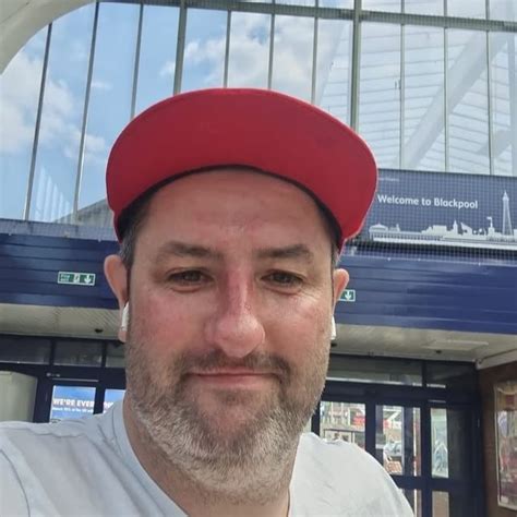 Robert Bruce Robertpbruce • Threads Say More