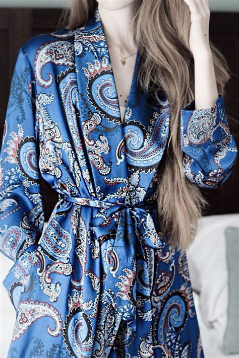 Womens Luxury Dressing Gowns Bonsoir Of London Silk Dressing Gown