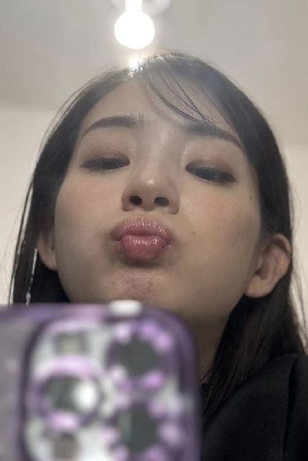 【画像】足立梨花さん（33）のキス顔がエロすぎる ガリ通信