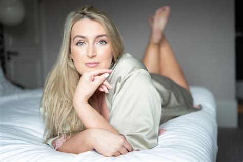 Curves Photography Curvy Boudoir With Confidence Youatyours — You