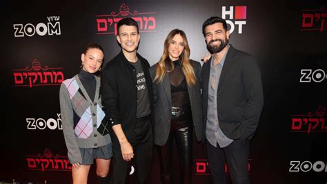 אי אפשר להוריד את העיניים הכוכבת שהגיעה לאירוע בלוק הכי שווה שנראה לאחרונה Tmi