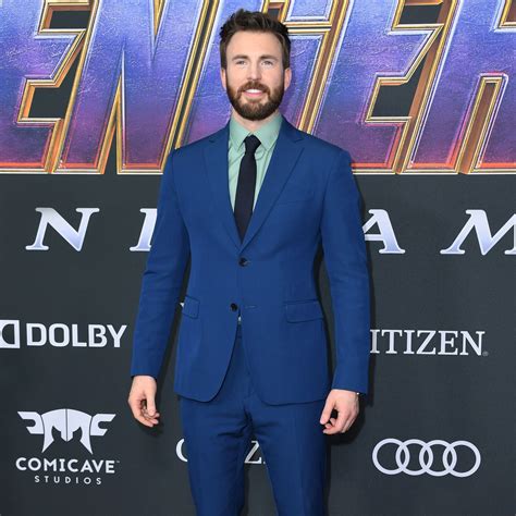 45 Famous Men You Didnt Know Stood Over 6 Feet Tall