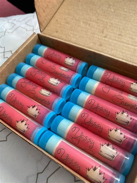 Yassy Cosmetics💋 Lip Gloss Cosmetics Instagram