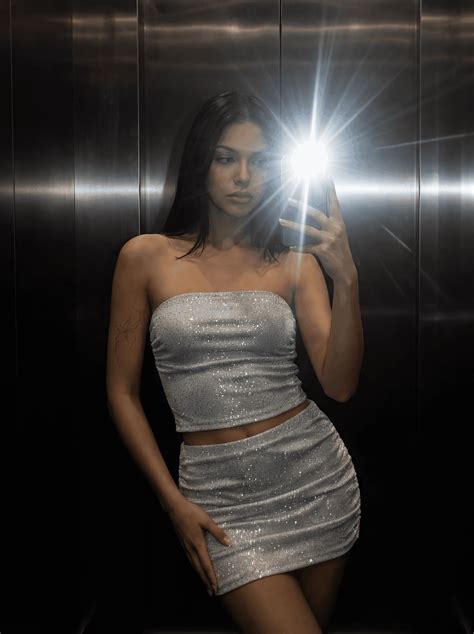 Pollera Strass Elasticos Costados Noix