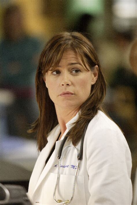 Maura Tierney Er