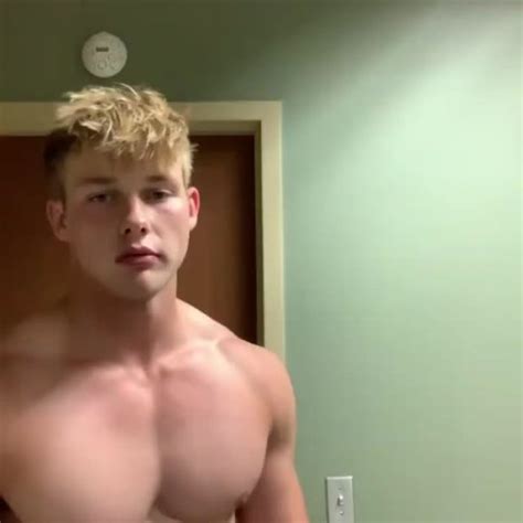 Dance Of The Himbo Underthemattress2 On Tumblr