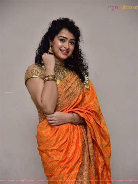 Apsara Rani Actress Hd Photosimagespics And Stills