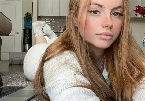 Cristina Carmella